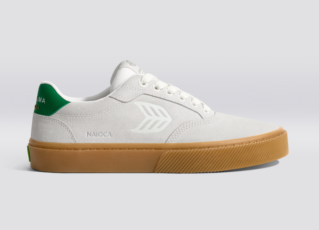 CARIUMA(カリウマ)| NAIOCA Gum Smoke White Suede Off-White Logo Green ...